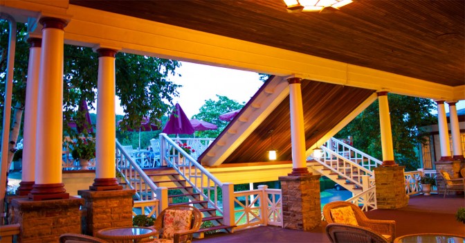 veranda2 | The Historic Summit Inn Resort