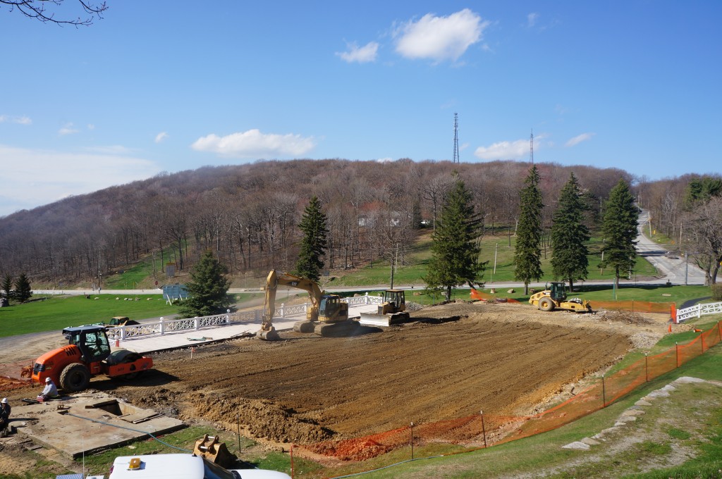Summit Inn Pool Construction 4 | The Historic Summit Inn Resort
